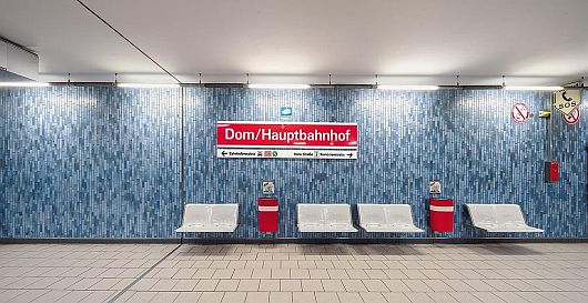 Buch Linienführung Die Kölner U-Bahn-Stationen. Texte von Barbara ...